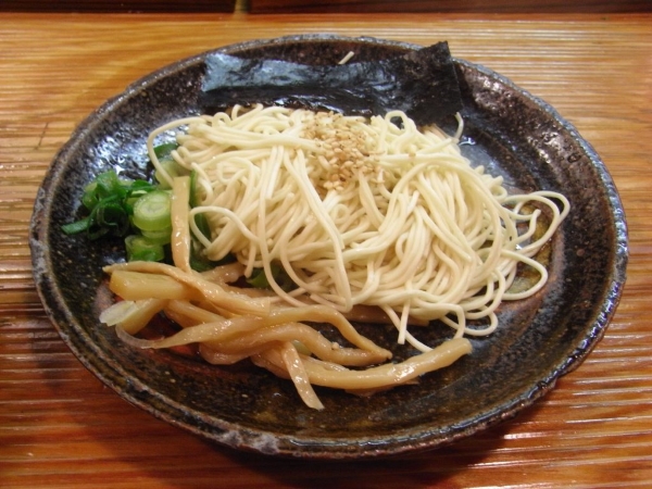How To Eat Extra Kaedama Noodles In Ramen Shop - Kosoado Japan