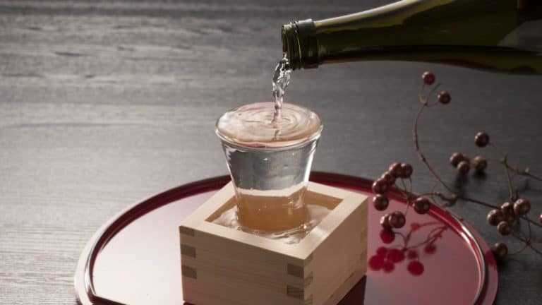 How To Drink Sake Like A Japanese - Kosoado Japan